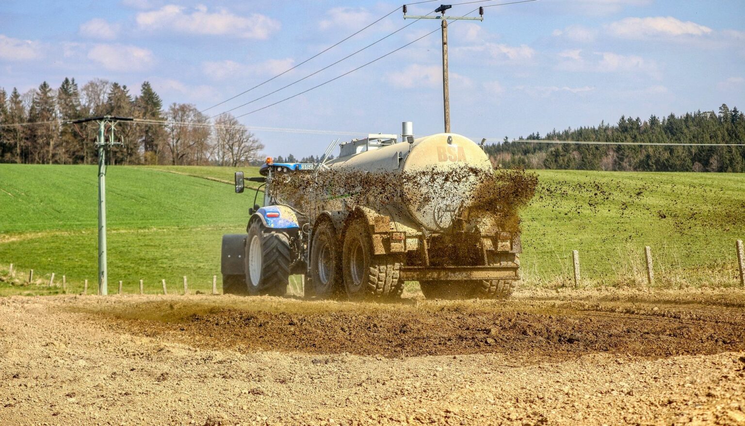 ist gülle gefährlich, ist gülle ungesund, schadt gülle dem klima ...